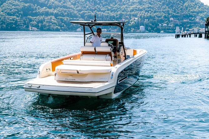 3H Private Cruise on Lake Como Tender Yacht Invictus 5 Pax - Onboard Amenities