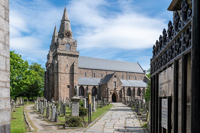 Aberdeen Historical Walking Tour - Booking Information