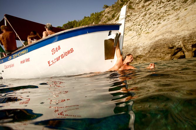 Afternoon Boat Tour to Cinque Terre With Brunch on Board - Tour Experience