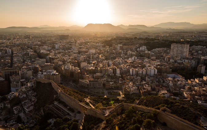Alicante Evening Tapas Tour - Tapas and Drinks Included