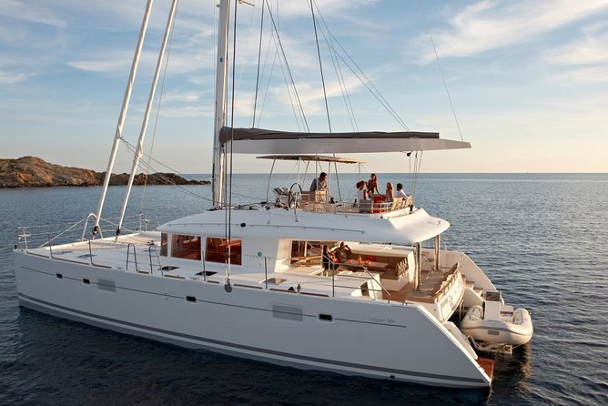 All-Inclusive: Santorini Luxury Sunset Cruise With Greek Meal - Inclusions and Amenities of the Cruise