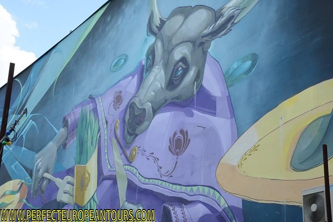 Alternative Street Art Walking Tour of Budapest - Meeting and Pickup Details