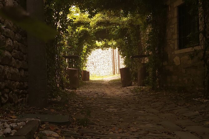 Berat Full Day Trip From Tirana - Exploring Historic Neighborhoods