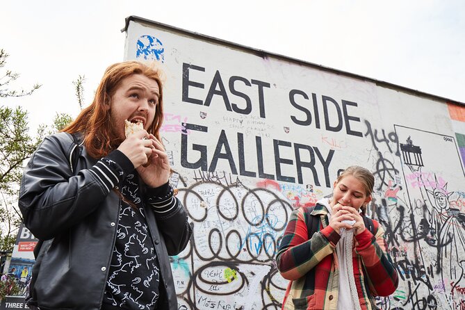 Berlin Food and History Walking Tour With Eating Europe - Guided Insights and Historical Context