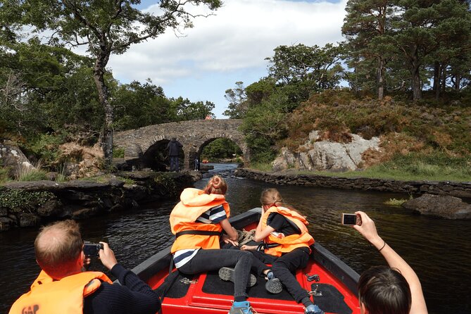 Bus & Boat Tour - Inclusions and Accessibility