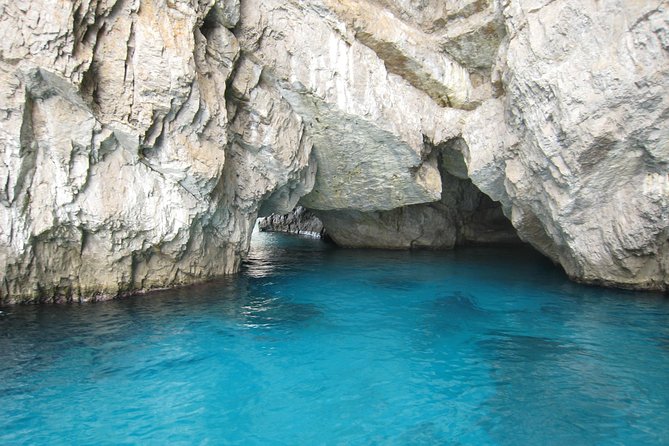 Capri Private Boat Tour From Positano, Praiano or Amalfi - Tour Highlights and Activities
