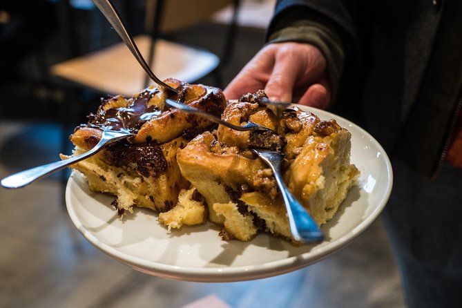 Classic Bites and Culinary Trends Neighborhood Food Tour in Berlin - Customer Experiences and Feedback