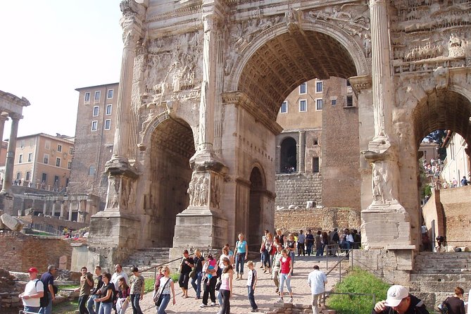 Colosseum Special Access on Arena Floor, Roman Forum & Palaces - Exploring the Roman Forum and Palaces