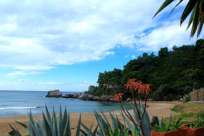 Corfu: a Relaxed Day at Glyfada Beach - Amenities and Facilities at Glyfada Beach