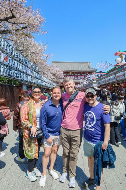 Customize Tokyo Must-Sees & Local Gems With Local Friend - Iconic Locations to Visit