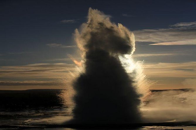 Day Trip to the Golden Circle and Blue Lagoon From Reykjavik - Inclusions and Logistics for the Tour