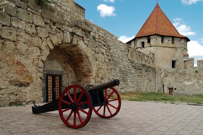 Discover Full TRANSNISTRIA From Chisinau - Tastings at Tiraspol Distillery