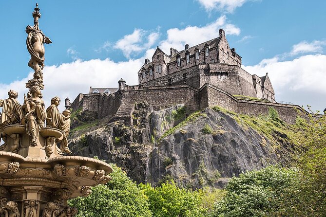 Edinburghs Amazing Harry Potter Walking Tour - Kids Free! - Greyfriars Graveyard and Beyond
