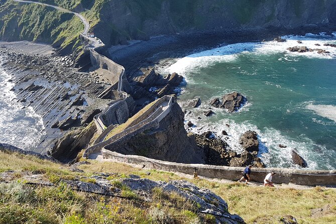Enjoy the Coast of Biscay - Wander Through Mundaka