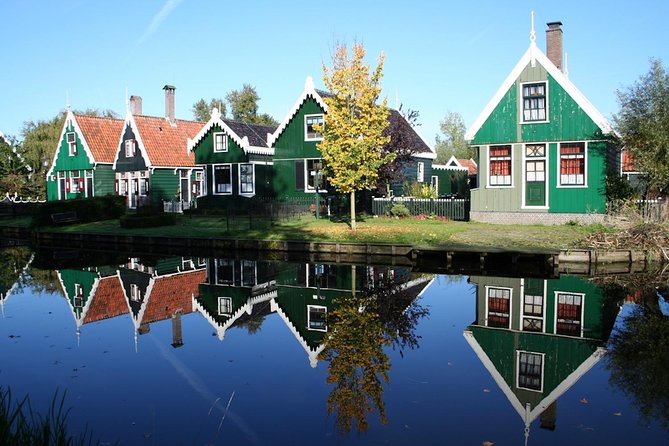 Excursion to the Mills of Zaanse Schans - Discovering Traditional Craftsmanship