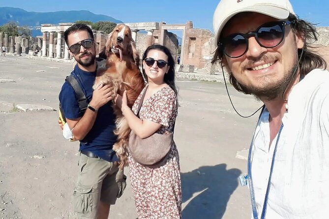 Exploring Pompeii - Taking in Pompeian Culture