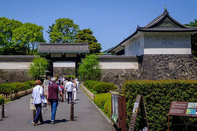 Exploring Toranagas Edo - Taking in the Tranquility of the Waterways