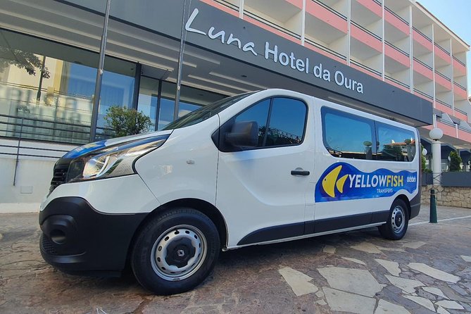 Faro Airport - Carvoeiro: Private Return Transfer - Meeting and Pickup Process