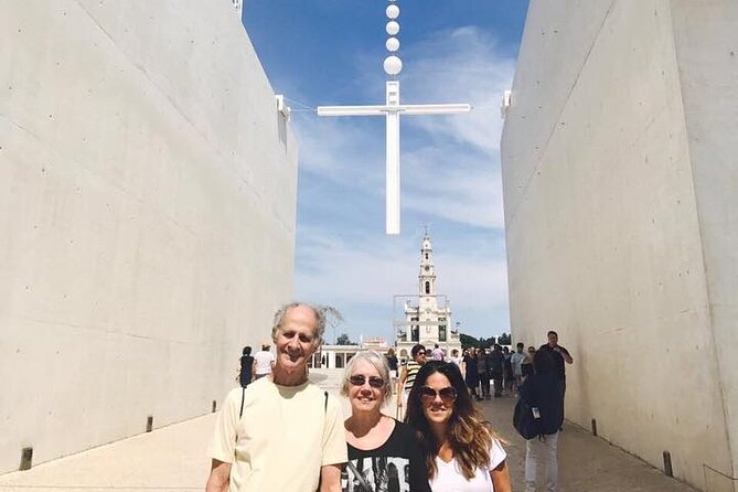 Fatima, Monastery of Battle, Nazare and Obidos in Private Tour - Discovering the Monastery of Batalha