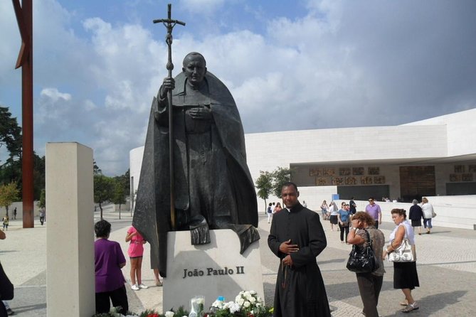 Fátima, Nazaré and Óbidos Private Tour From Lisbon - Traveler Experiences and Reviews
