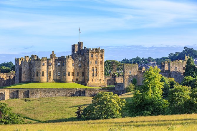From Edinburgh: 1-day Outlander Tour - Insights Into Robert the Bruce and Historical Context
