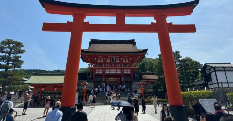 From Osaka/Kyoto: Kyoto, Nara, and Fushimi Inari Day Trip - Fushimi Inari Taisha: Vermilion Torii Gates