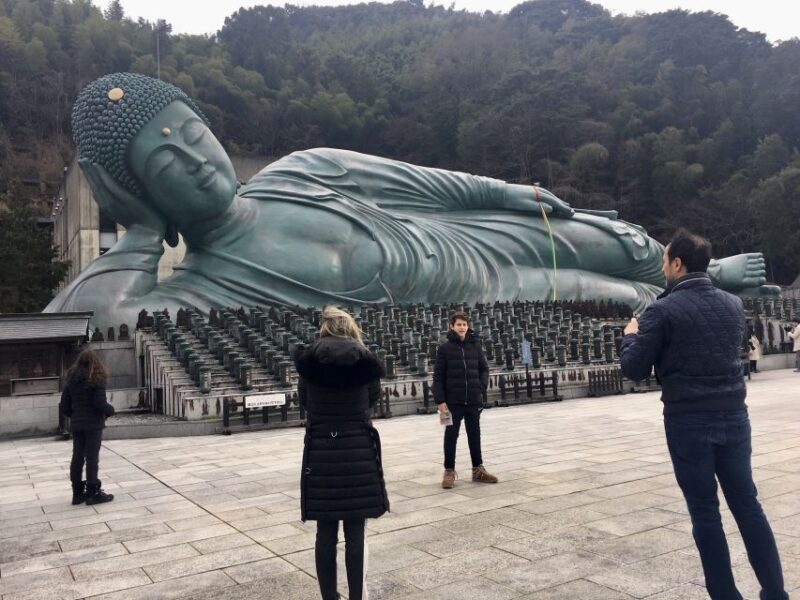 Fukuoka: Private Walking Tour With Local Guide - Exploring Ohori Park and Fukuoka Castle Ruins