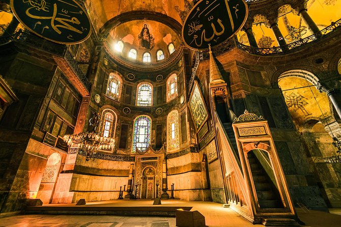 Full-Day City Tour With Private Tour Guide and Red Carpet Treatment With Luxury Minibus - Praise for Tour Guides