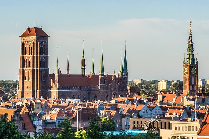 Gdansk Sopot and Gdynia 3 Cities Private Full-Day Tour - Discovering Gdansk