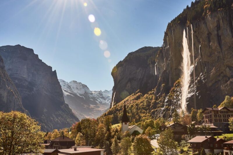 Grindelwald-Scheidegg-Lauterbrunnen Small Group Tour - Grindelwald: Exploring Chalet-Style Architecture