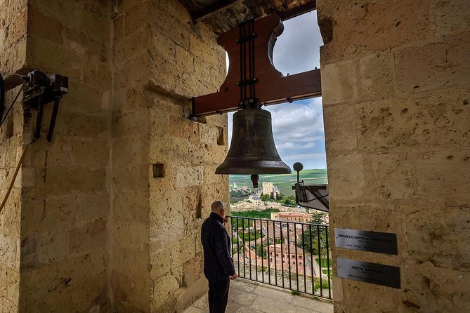 Guided Tour to Tower / Guided Tour of the Tower - Accessibility and Recommendations