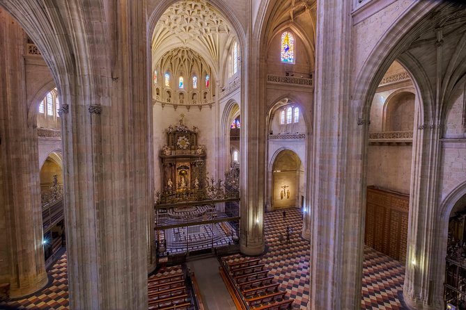 Guided Visit Meet the Lady of the Cathedrals / Guided Visit to Cathedral - Accessibility Features
