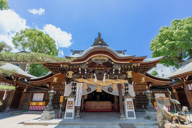 Hakata Food Tour, Ramen, Mentaiko Bread, Chicken and More - Exploring the Local Market