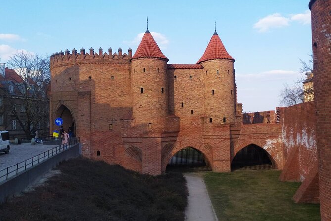 Historic Heart of Warsaw Walking Tour - Inclusions
