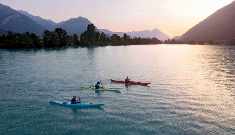Interlaken: Kayak Tour of the Turquoise Lake Brienz - Inclusion and Equipment