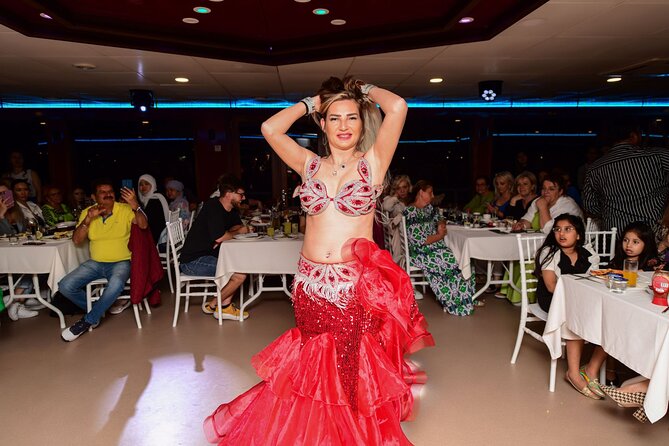 Istanbul Bosphorus Dinner Cruise With Unlimited Drinks and Shows - Customer Reviews and Feedback