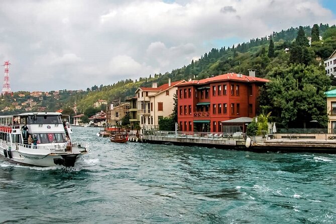 Istanbul Highlights Bosphorus Stops 1 +2 (Europe + Asia) - Bosphorus Cruise Experiences