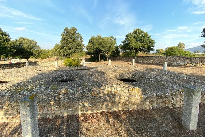 Journey by Tuk-Tuk - Discover the Ancient Treasures of Sardinia - Discovering the Grandeur of the Castello Di Pedres