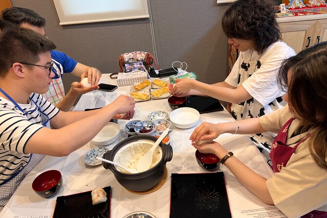 Kimono Experience and Japanese Home-Cooking Lesson Osaka Umeda - Kimono Tryout and Photography