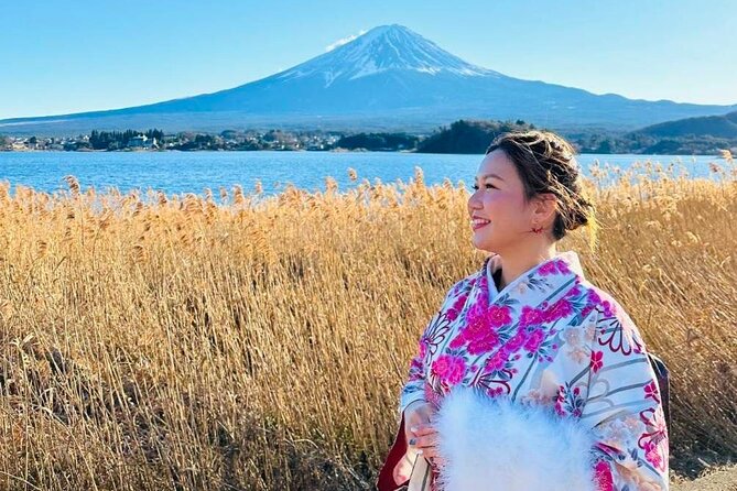 Kimono Experience at Fujisan Culture Gallery -Day Out Plan - Exploring the Fujisan Culture Gallery