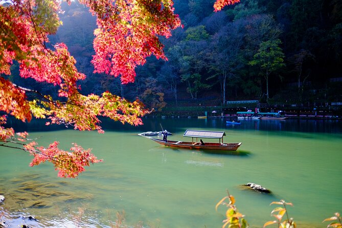 Kyoto Arashiyama: Fall Foliage Walking Tour【Autumns Limited】 - What to Expect on the Tour