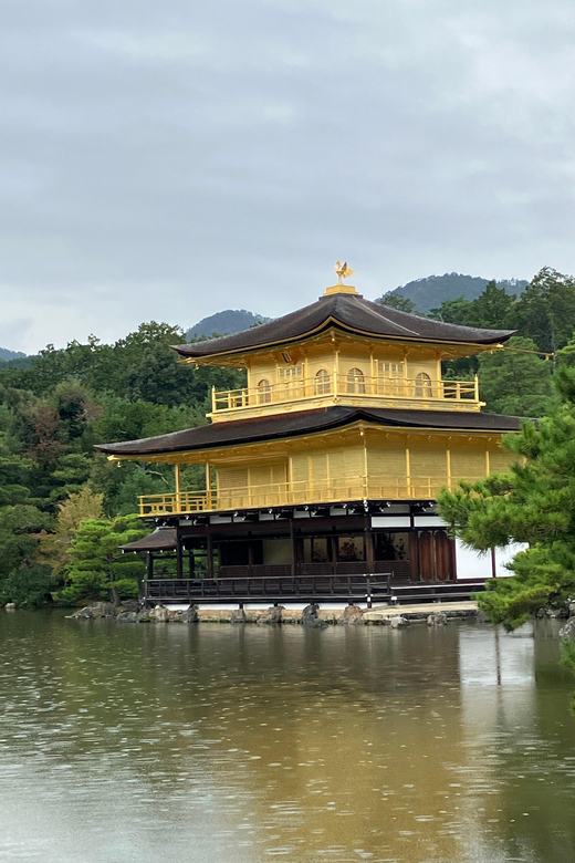 Kyoto: Fushimi Inari, Kinkakuji & Bamboo Grove Private Tour - Kinkaku-ji Temple