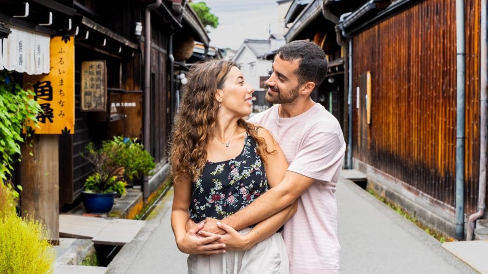 Kyoto Snapshot Adventure: Exclusive 1-Hour Tour - Discovering the Enchanting Fushimi Inari Shrine