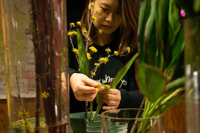 Kyoto Tea Ceremony With Japanese Flower Arrangement Ikebana - Group Size and Suitability
