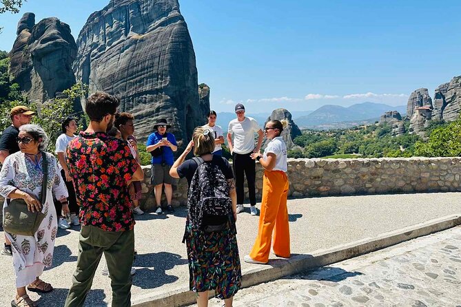 Local Agency - 1 Day by Train Thessaloniki to Meteora in English or Spanish - Traveler Information