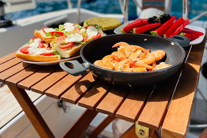 Mallorca Sailing Tour With Tapas and Wine - Hosts Response to Reviews