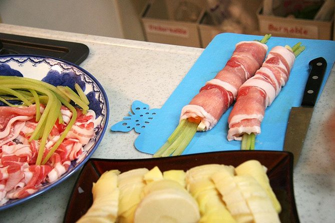 Market Tour & Nagoya Cooking Class With a Local Akiko in Her Home - Inclusions