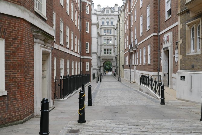 Mary Poppins Walking Tour of London - Insights Into the Tour Experience