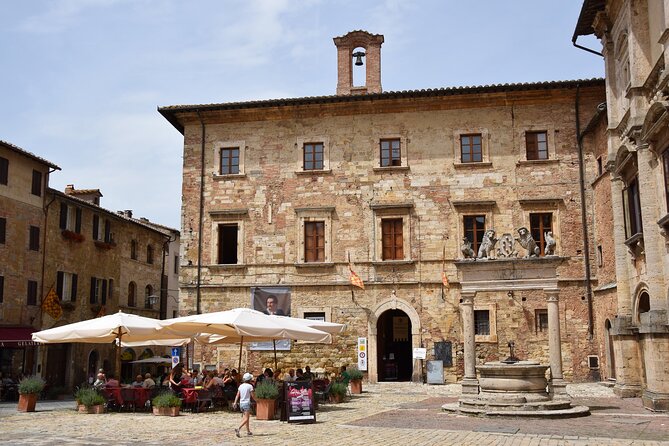 Montepulciano: Winery Tour & Tasting Experience - Wine Tasting Selection