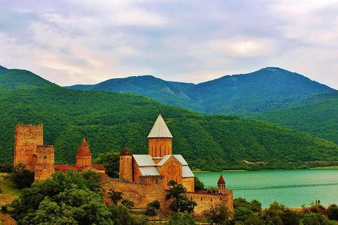 Mtskheta, Ananuri, Gudauri and Kazbegi Full Day Tour From Tbilisi - Exploring Ananuri